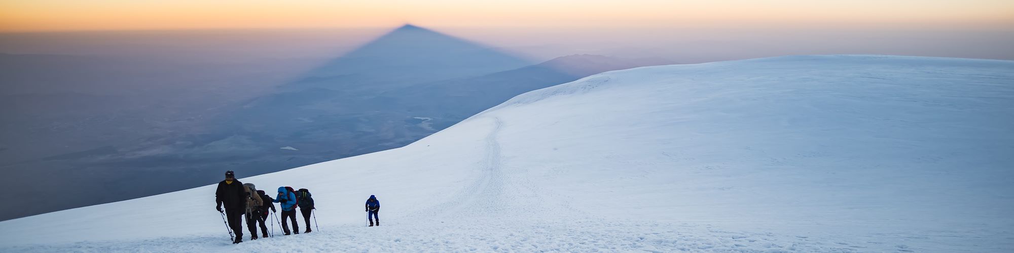 Ascension du Mont Ararat : Grimper le Plus Haut Sommet de Turquie ...